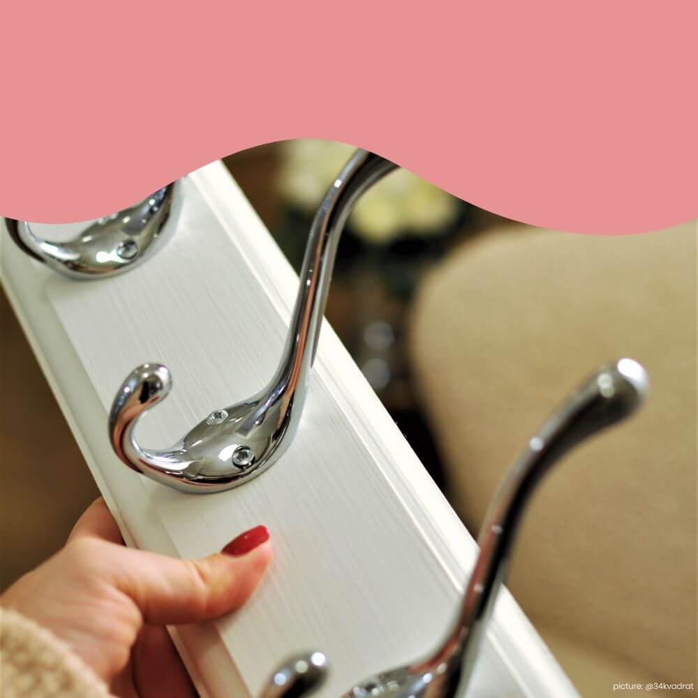 Lag din egen knaggerekke til hallen | Beslagonline.no